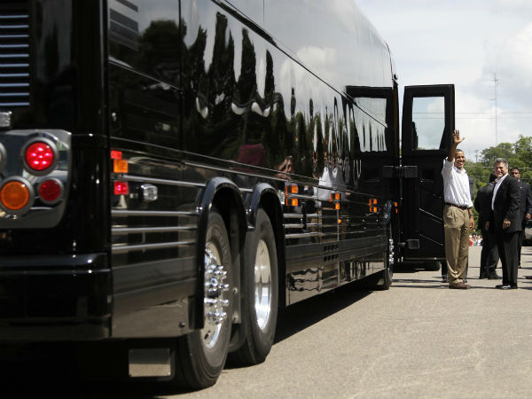 Barack Obama's Luxury Bus: Special Review | बराक ओबामा की लग्‍जरी बस ...