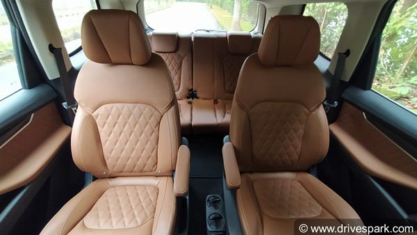 Captain Seats vs Bench Seats: कैप्टन सीट बनाम बेंच सीट, जानें कौन सा ...