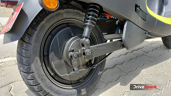 Ola S1 Air Review: ओला एस1 एयर रिव्यू रेंज राइडिंग अनुभव जानकारी ...