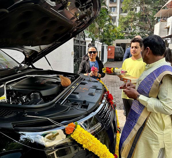 Kailash Kher Buys Range Rover Sport Worth Rs 2.80 Crore : अपनी आवाज से ...