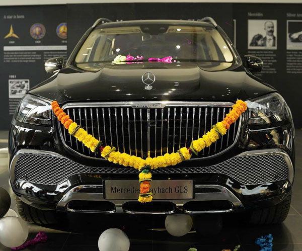 Vishal Mishra Buys Mercedes Maybach GLS600 : बाॅलीवुड सिंगर और म्यूज़िक ...