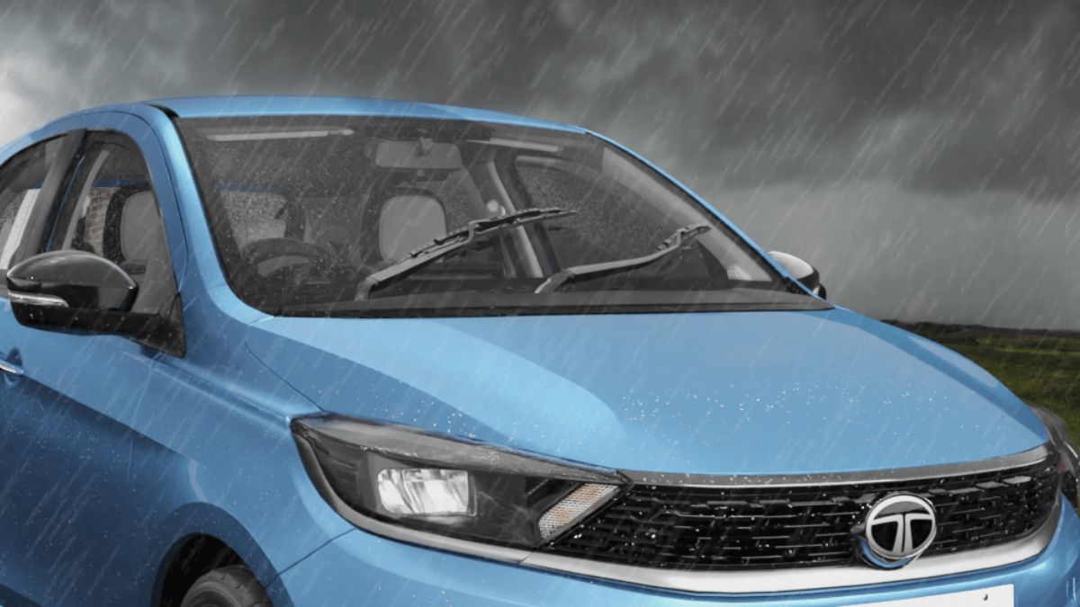 Tata Tiago GST Cut: नई Price, Fetaures, Engine, Mileage और सेफ्टी ...