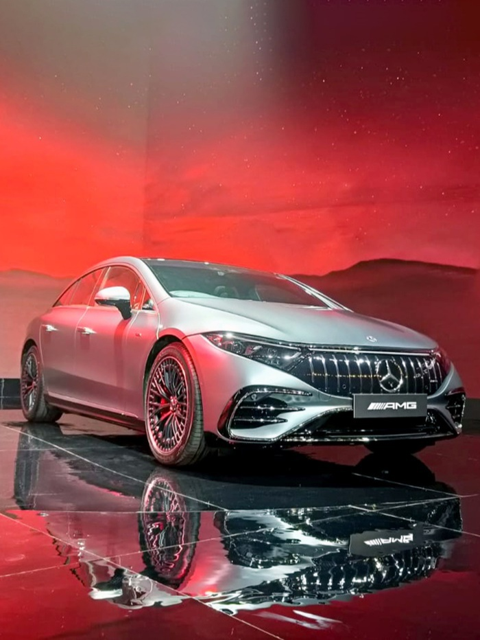 Mercedes AMG EQS 53 4MATIC+ Launched In India