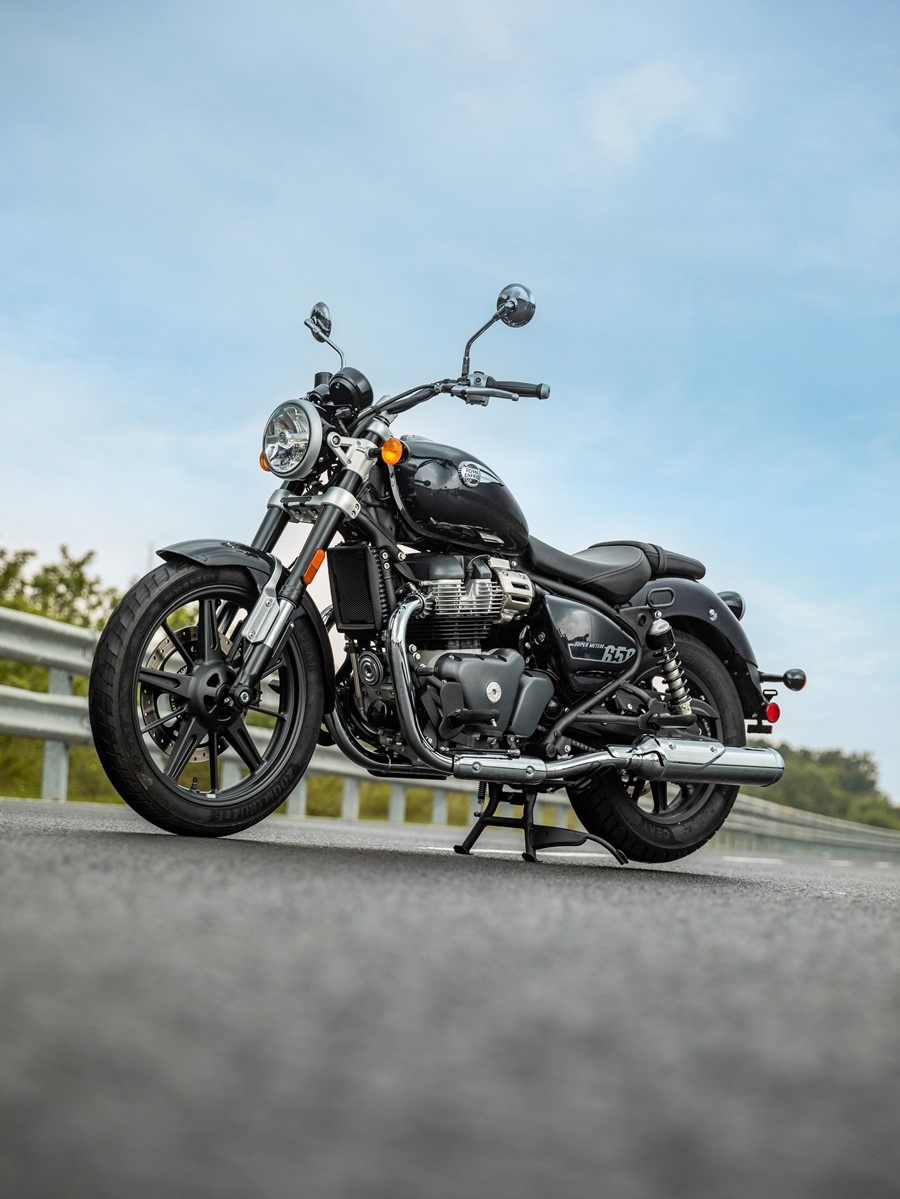 Royal Enfield Super Meteor 650 Unveiled