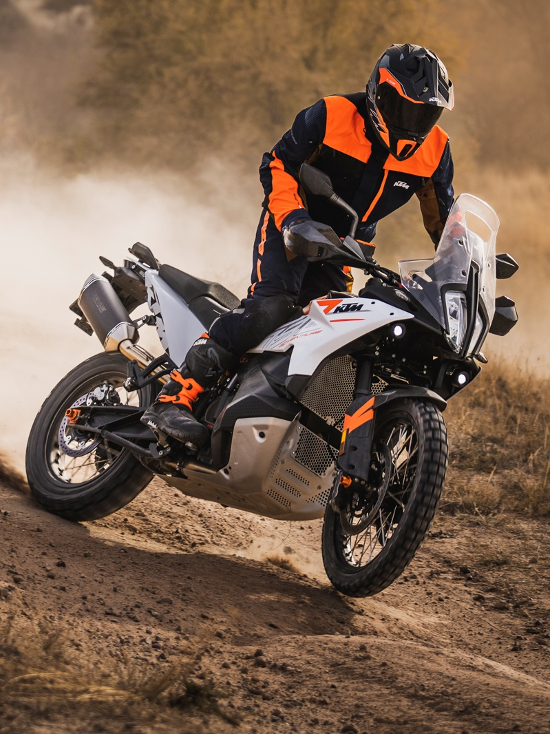 Top Things About The KTM 790 Adventure