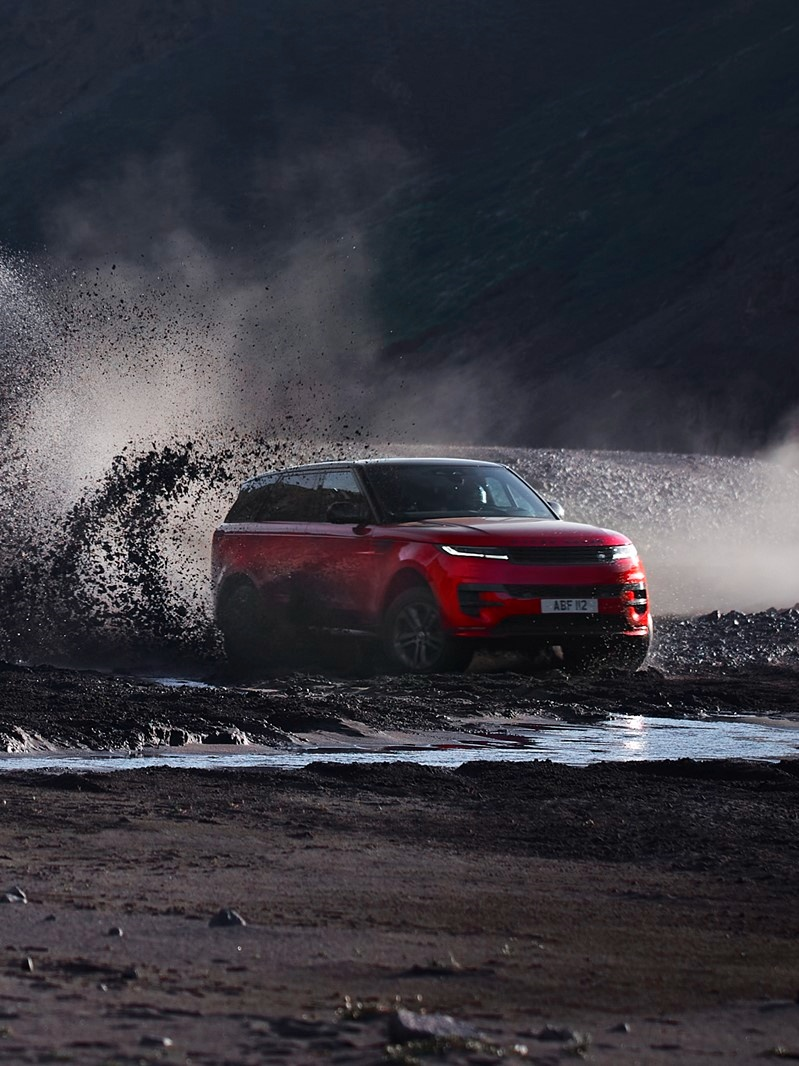 This Actor Took Delivery Of India's First 2023 Range Rover Sport