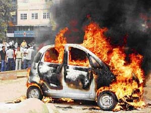 Tata Nano | Fire | Tamil Nadu | Youtube Video | 10th Fire Accident ...
