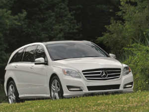 Mercedes Benz | R Class | R350 CDI 4 Matic | Launched - DriveSpark News