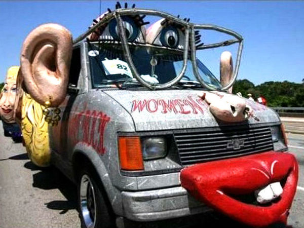 Most Weird Cars Of The World | Images | Photos - DriveSpark News