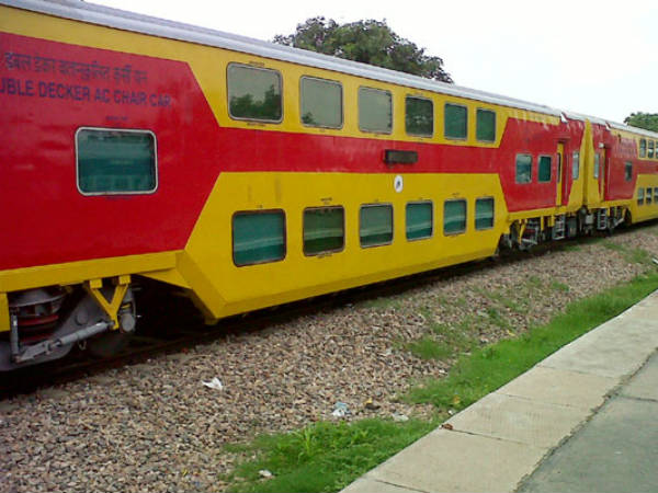 AC Double Decker Train Service | Bangalore-Chennai - DriveSpark