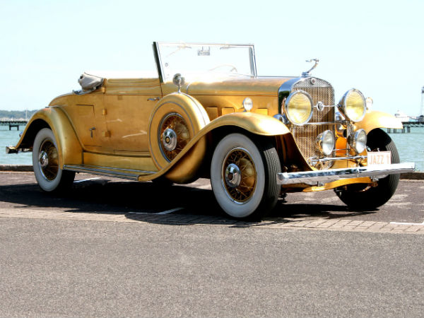 Liberace’s Gold Plated Cadillac To Be Auctioned - DriveSpark