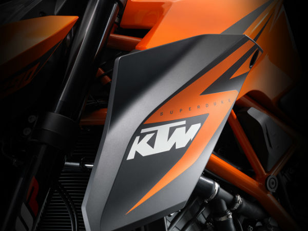 KTM Super Duke 1290 R Revealed In All Its Glory - DriveSpark News