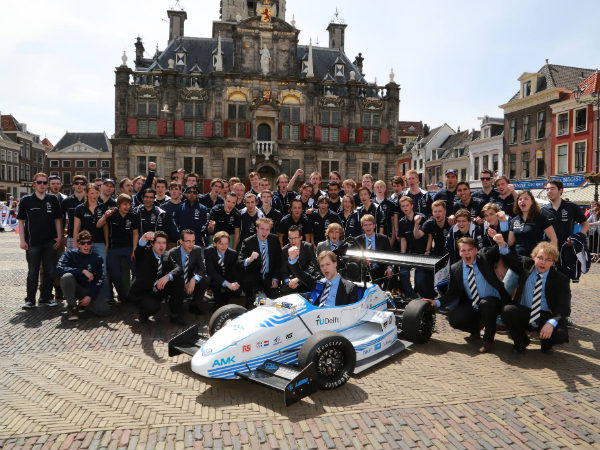 DUT13 Electric Car By Delft University Students Breaks 0-60mph Record ...