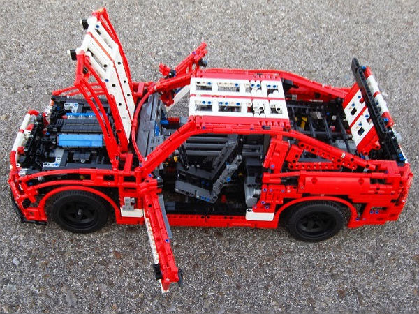 Ford Shelby GT500 Lego Model Will Leave Wanting One - DriveSpark News