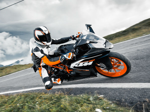 EICMA 2013: KTM RC200 & RC125 - Specifications, Features & Details ...