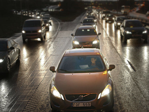 Volvo Self Driving Cars ‘Drive Me’ Project Kickstarts From 2017 ...