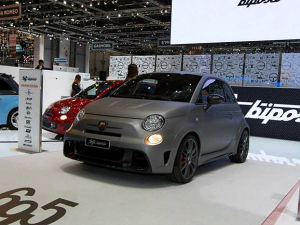 Abarth 695 Biposto At Geneva Motor Show 2014 - DriveSpark News