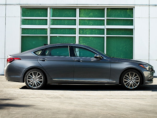 Hyundai Genesis At Geneva Motor Show 2014 - DriveSpark News