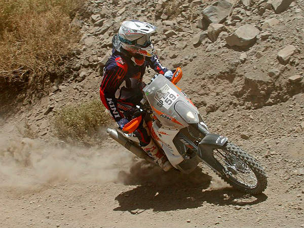 CS Santosh Dakar Rally 2015 : Stage 4 Update - DriveSpark News