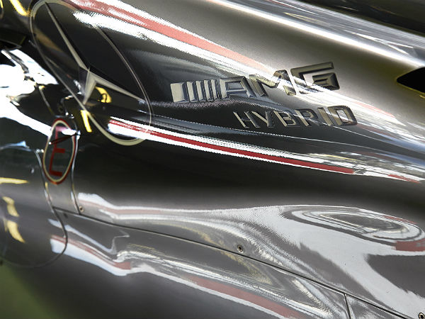 F1 W06 Hybrid To Be Unveiled In Jerez On 1st Feb 2015 - DriveSpark News