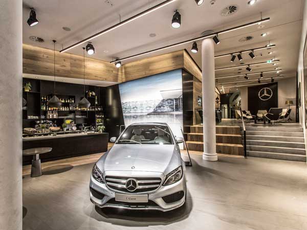 Mercedes-Benz Open Asia’s First 'Me Store' In Tokyo - DriveSpark News