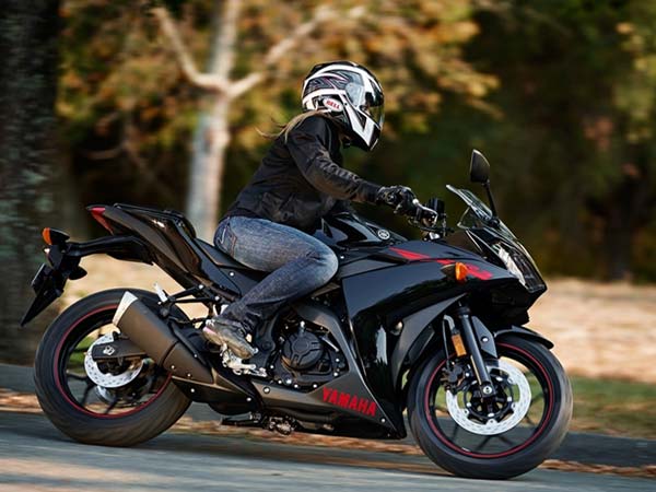Yamaha YZF-R3 India Launch On 11th August, MT-320 By Mid-2016 ...