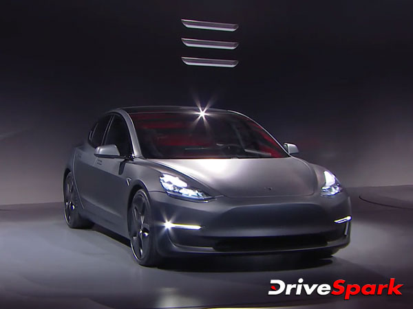 Tesla Model 3 Used As Room For Sleeping - DriveSpark News