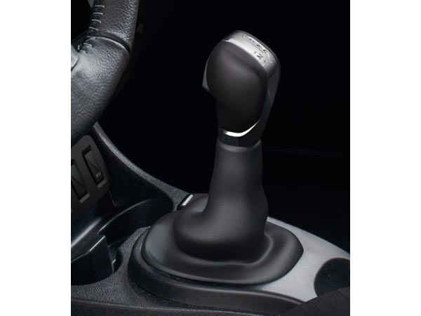 Dacia Duster Gets Efficient Dual Clutch Transmission - DriveSpark News