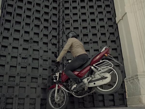 Bajaj Releases New TV Commercial Celebrating 15 Years Of Pulsar In ...