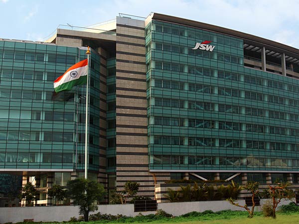 JSW Group Plans To Develop Electric Vehicles By 2020 - DriveSpark News