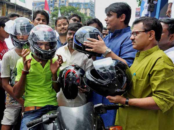 Mysore Cops To Seize Two-Wheeler If You Ride Without Helmet ...