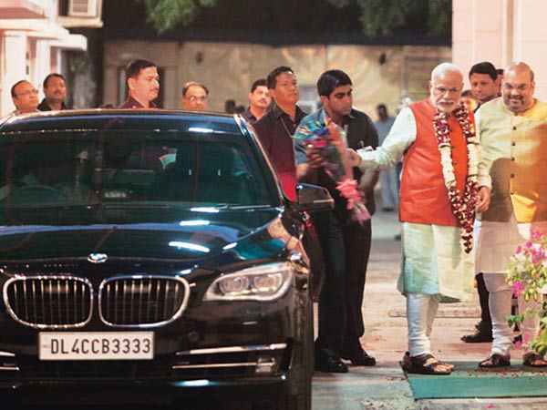 Narendra Modi’s BMW 7 Series And The Reason He Uses One - DriveSpark