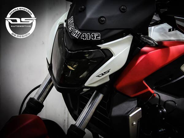 Bajaj Dominar 400 Customised With Red And White Matte Finish ...