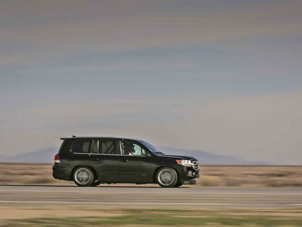 Toyota Land Speed Cruiser Is The World's Fastest SUV - DriveSpark News