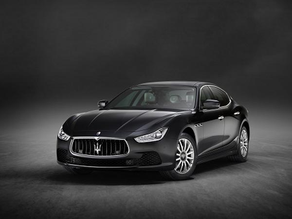 Maserati Revealed A Gorgeous Paper Art Installation Of Its Iconic Model ...