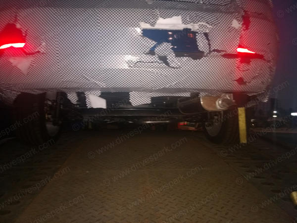 Saipa Cars Spy Pics; Ario & Tiba 2 Spotted Testing In India ...