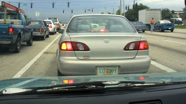 Clicking Sound Of A Car’s Turn Signals Or Indicators — Reason Explained ...