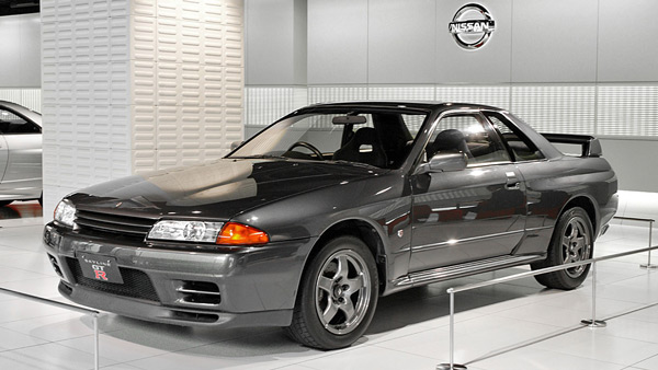Why Is The Nissan GT-R Called The Godzilla? — Learn How The GT-R Got The Godzilla Nickname ...
