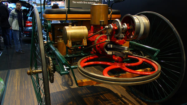 You Won’t Believe The Power & Top Speed Of The World’s First Automobile ...