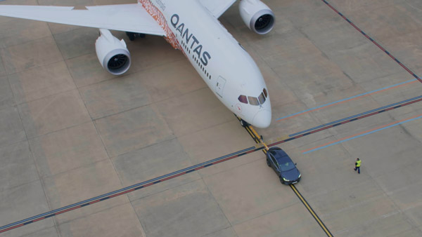 Tesla Model X Pulls A Plane: Makes New Guinness World Record For The ...