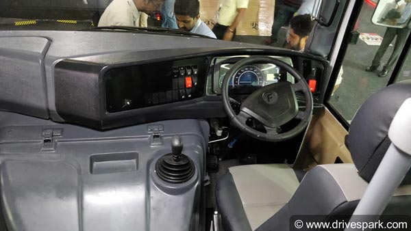 Force 33/41 Traveller Monobus Launched In India: Capacity ...