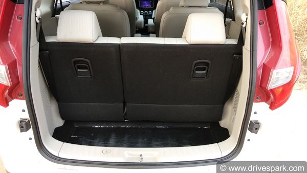 Mahindra Marazzo Road Test Review: Review & Test Drive Report ...