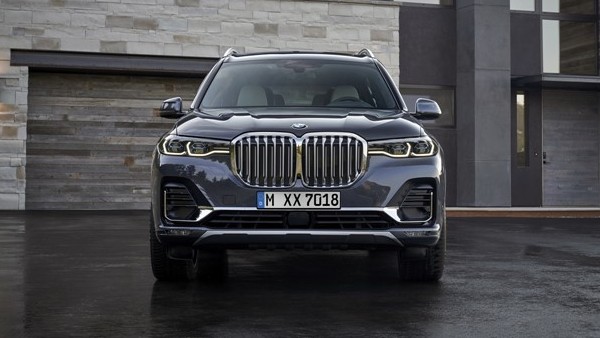 India Bound BMW X7 Engine Options Revealed - DriveSpark News