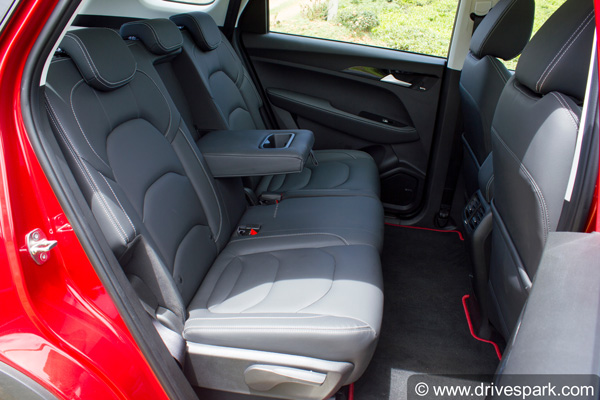 MG Hector Review: Test Drive, Specs, Features, Connectivity, Images ...