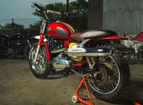 Jawa 42 Modified To Scrambler 42; Autologue Design Custom Job Costs Rs ...