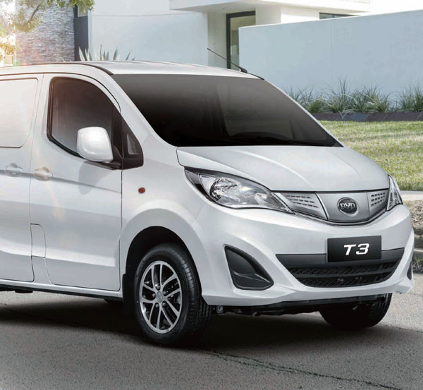 BYD T3 Electric MPV & Minivan Launched In India: Specs, Features ...