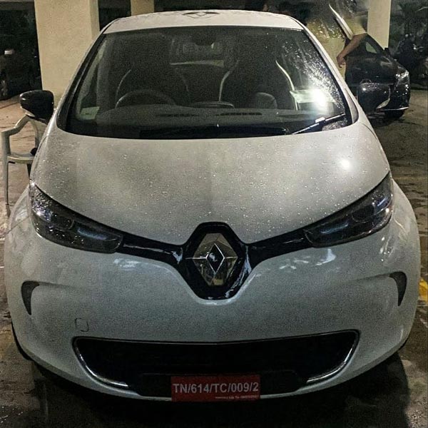 Spy Pics: Renault Zoe EV Spotted Testing Ahead Of India Launch ...