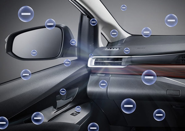 Toyota Innova Crysta Facelift (2021) India Launch Expected Timeline ...