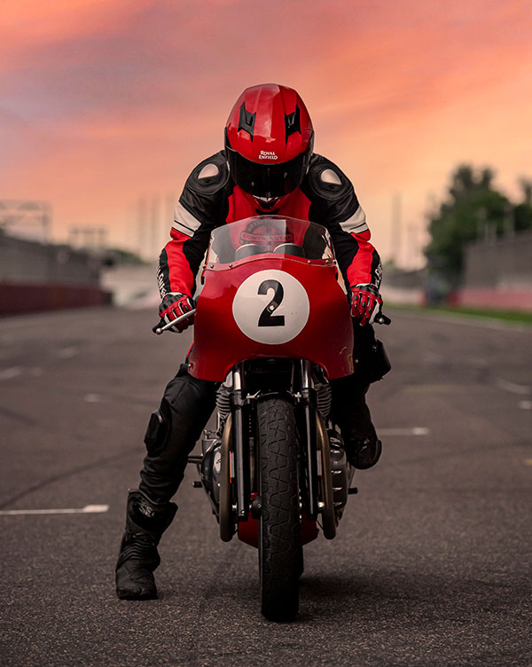 Royal Enfield Continental GT Cup Announced; GT-R650 Race Bike Revealed ...