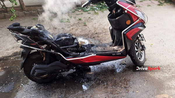 Another Electric Scooter In Flames - DriveSpark News